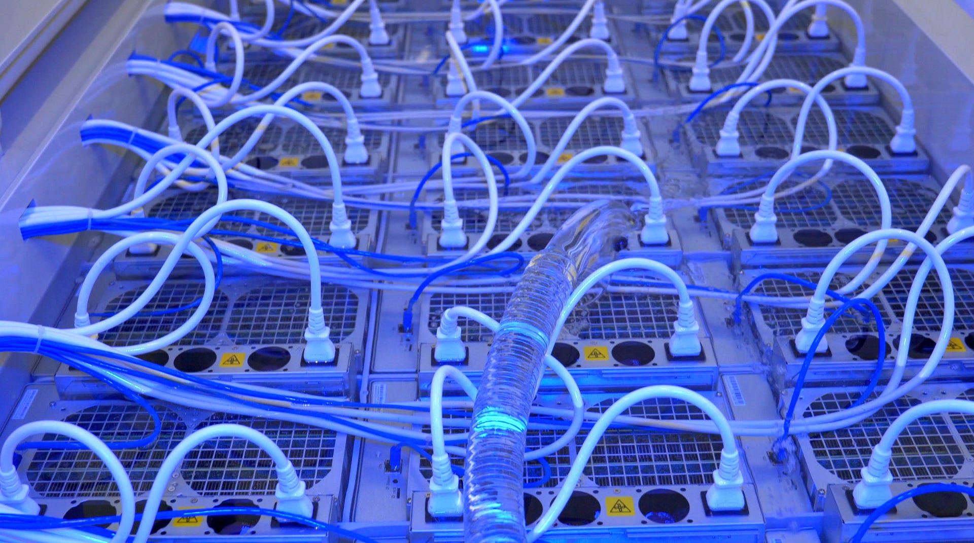 Data Center Cooling | Dow Inc.